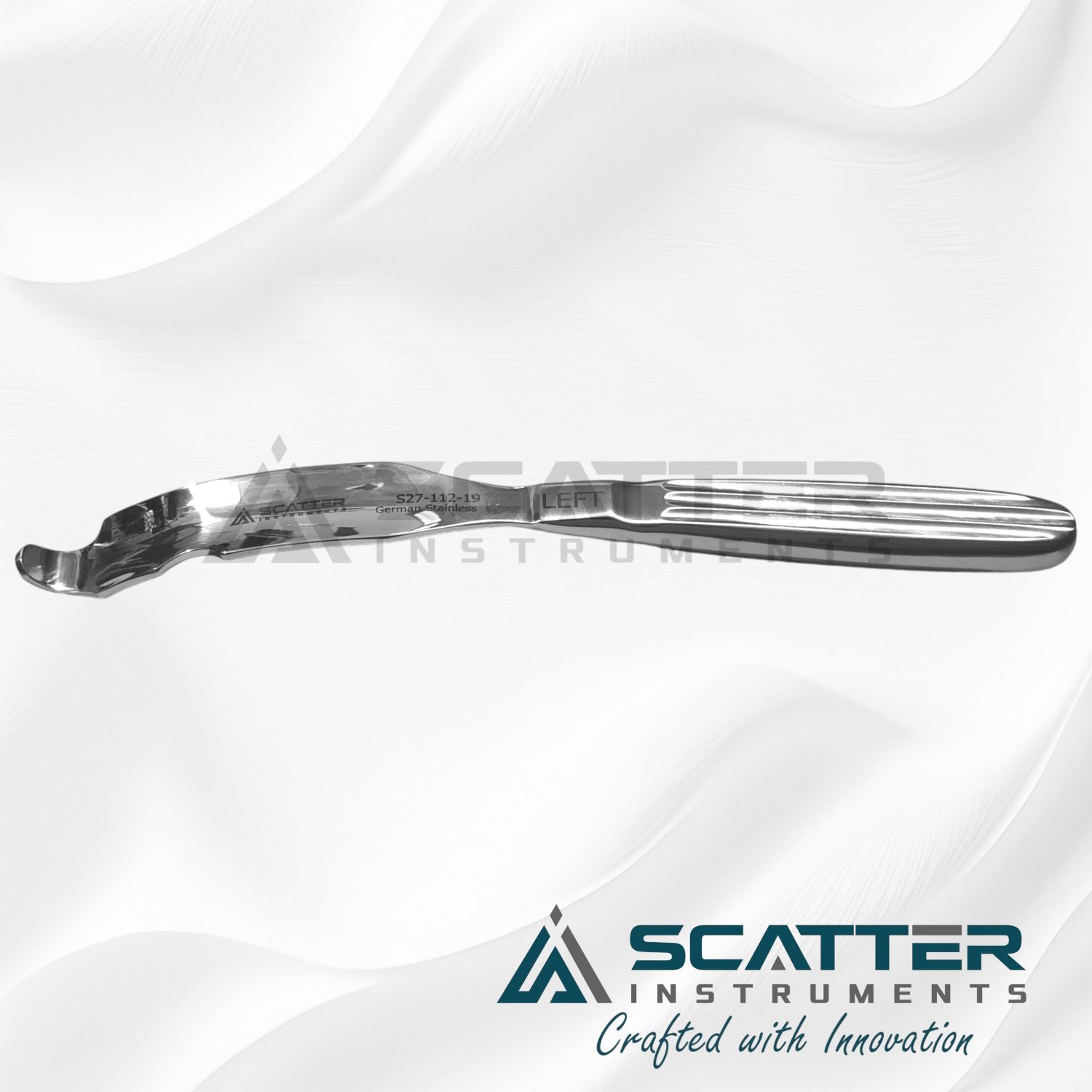 Petri Pterygoid Intra Oral Retractor 23cm - Scatter Instruments